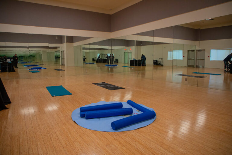 Valencia Community Center - Valencia Community Center